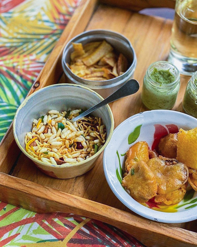 Escale Creole Restaurant Review - à table with Aulson